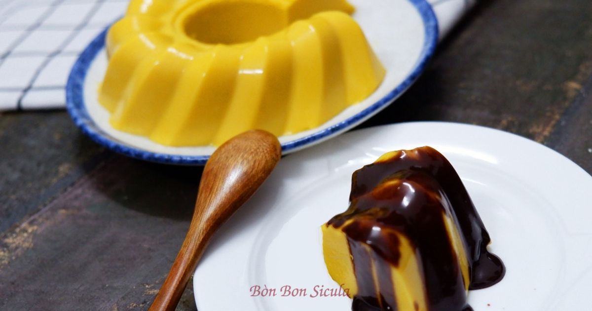 Cách Làm Món Pudding Bí đỏ Sauce Chocolate của Bòn Bon - Cookpad
