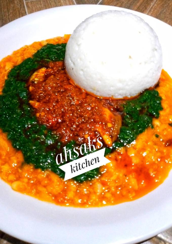 Tuwon shinkafa da miyar Ayoyo 😋 girki daga sakina Abdulkadir usman ...