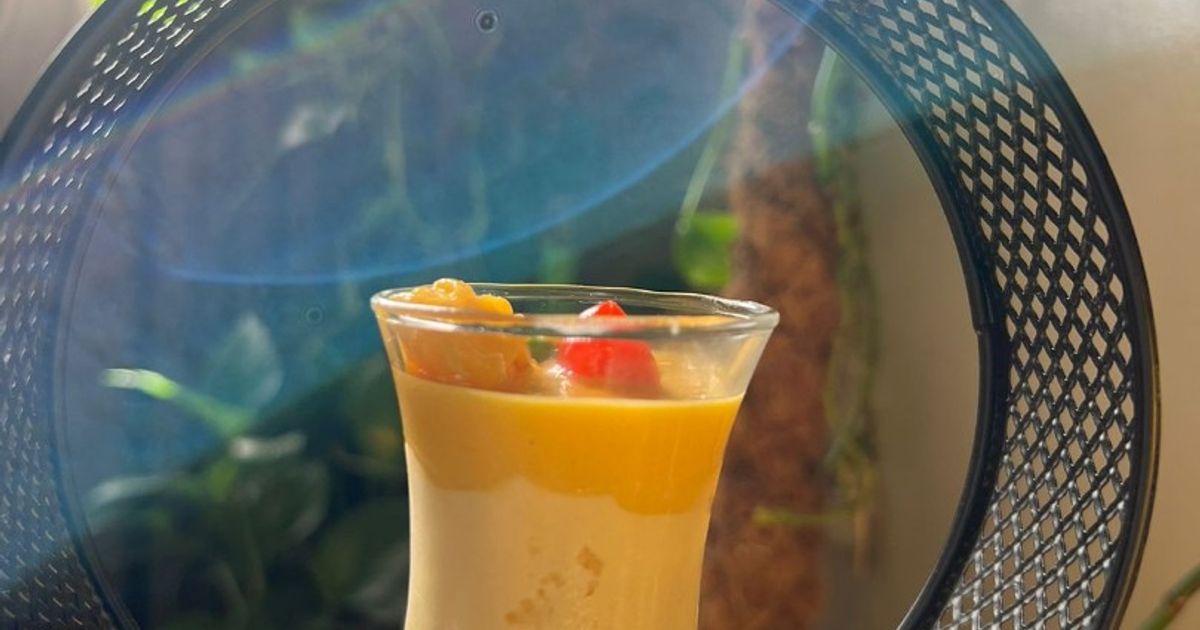 Alphonso Mango Mousse Recipe by Rachana Sagala - Cookpad