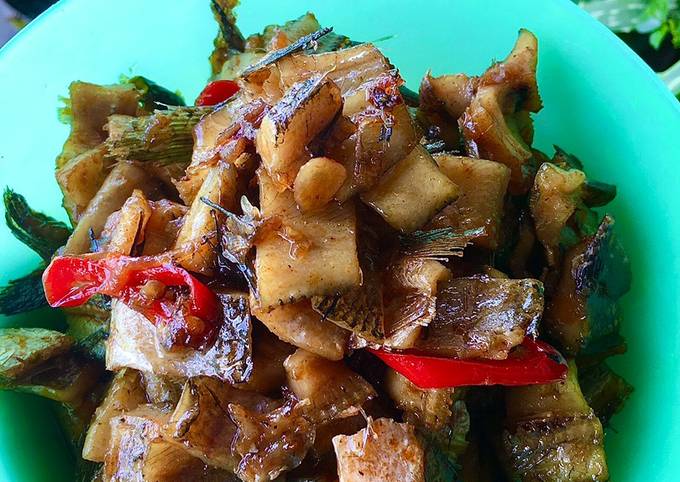 Resep Ikan Gabus Kering Asam Manis oleh Husna Aspan - Cookpad