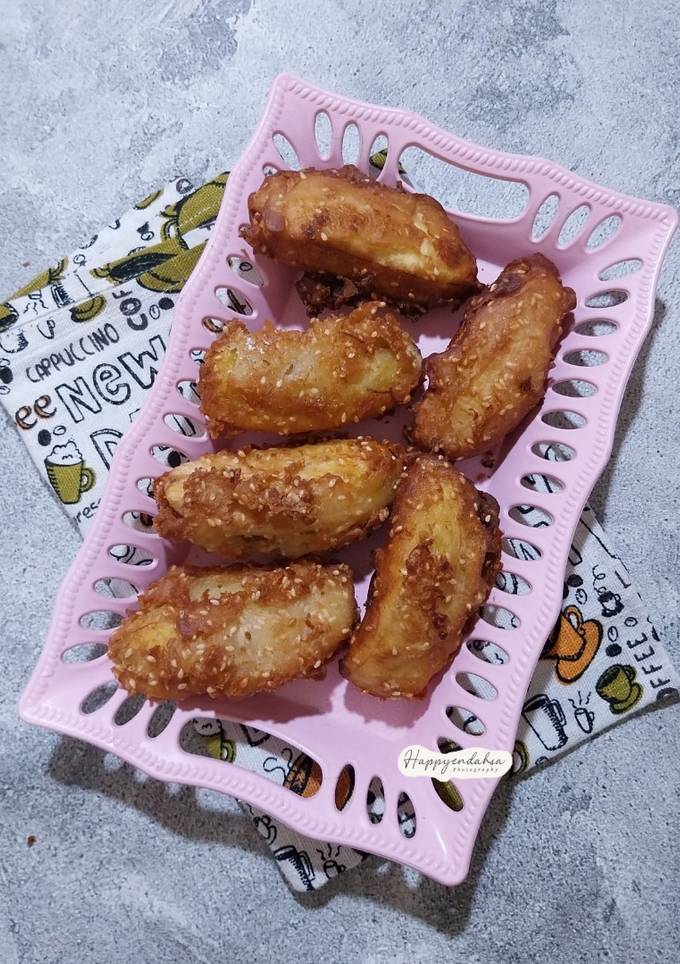 Resep Kluay Tod | Pisang Goreng Kriuk ala Thailand oleh Happy Endahsa (Happy End) - Cookpad