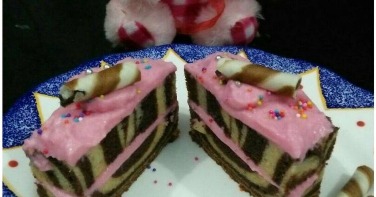 Rosy Ice Zebra Pastry Recipe by Priya Vicky Garg - Cookpad