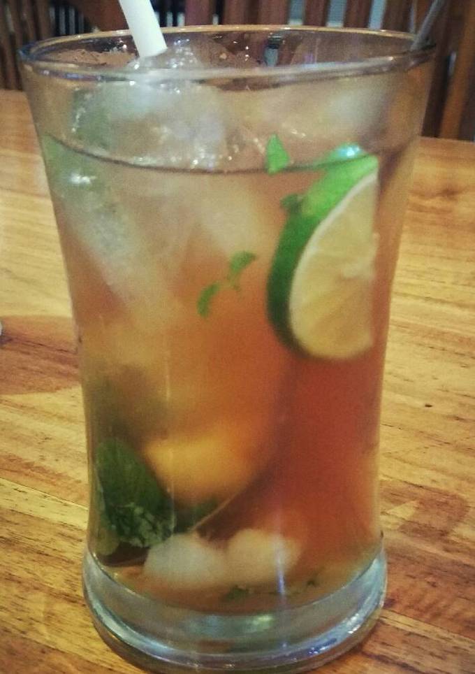 Resep Es Teh Lecy dan Daun Mint oleh Tata Kitchen - Cookpad