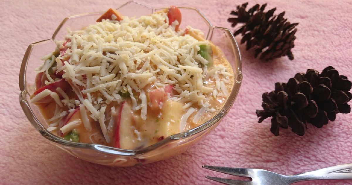 Resep Salad Buah Pedas Tabur Keju oleh Tuty Ghafsha - Cookpad