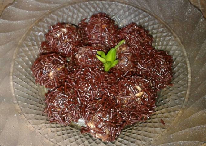 Resep Choco Ball oleh nila afifah - Cookpad
