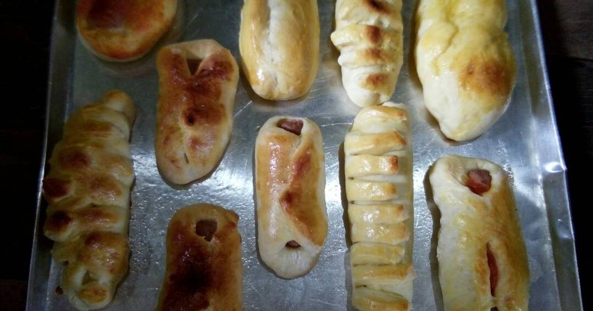 Resep Roti isi sosis oleh Wiwik Liana - Cookpad