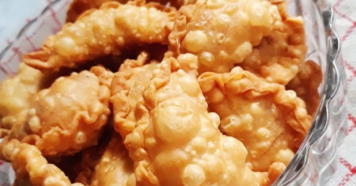 Resep Pastel Abon | Pastel Mini Kering oleh Ita Mei - Cookpad