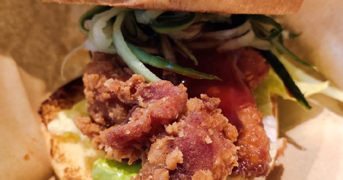 Chicken Burger Recipe by Meme - Cookpad