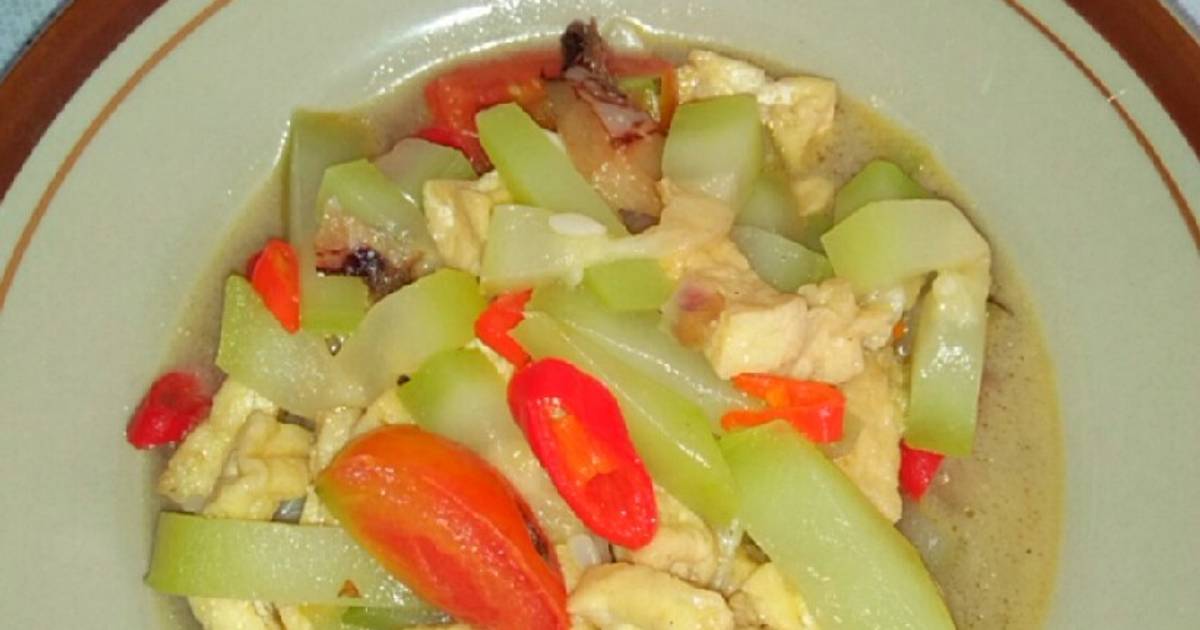 Resep Tumis Sehat~Tumis Labu Putih Tahu oleh Anisatur Rofi'ah - Cookpad