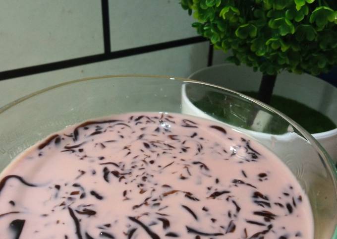 Resep Minuman Jelly Coklat oleh Kartika Alisha - Cookpad