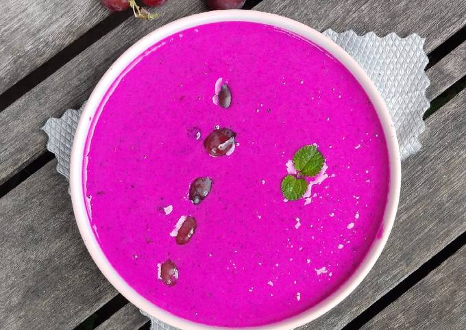 Resep Smoothies Buah Naga Anggur oleh desmawati kuretangin - Cookpad