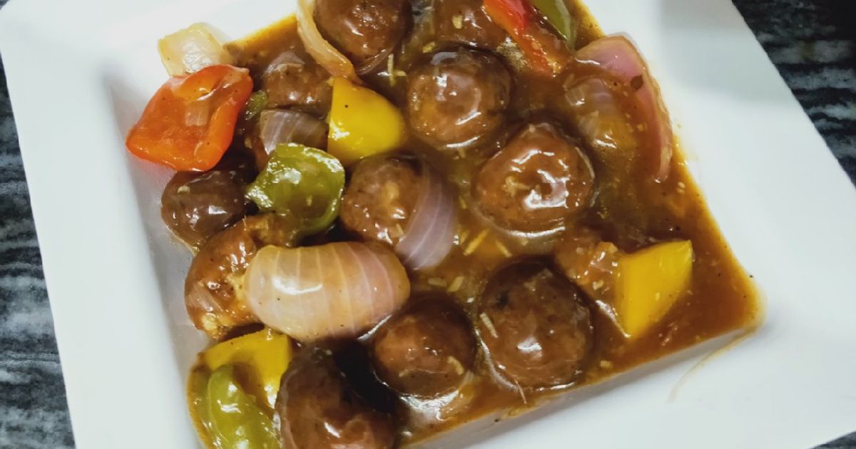 Chilli Milli Manchurain Recipe by Simar Kaur - Cookpad