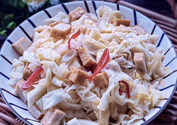 Resipi Kobis Tumis Fishcake oleh Aznie Khasri - Cookpad