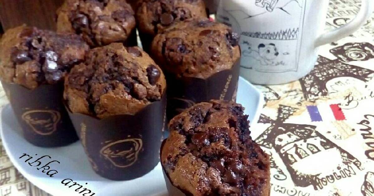 Resep Muffin coklat simpel super nyoklattt oleh Ribka Arini - Cookpad