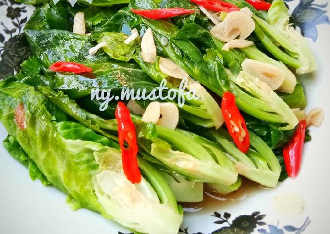 Resep Tumis Sawi Samhong Saus Tiram #Pekaninspirasi oleh Ny_Mustofa ...