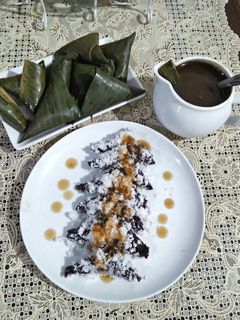 Resep Lupis Ketan Hitam (Abu Merang) oleh Ibnu Kitchen🍵 - Cookpad