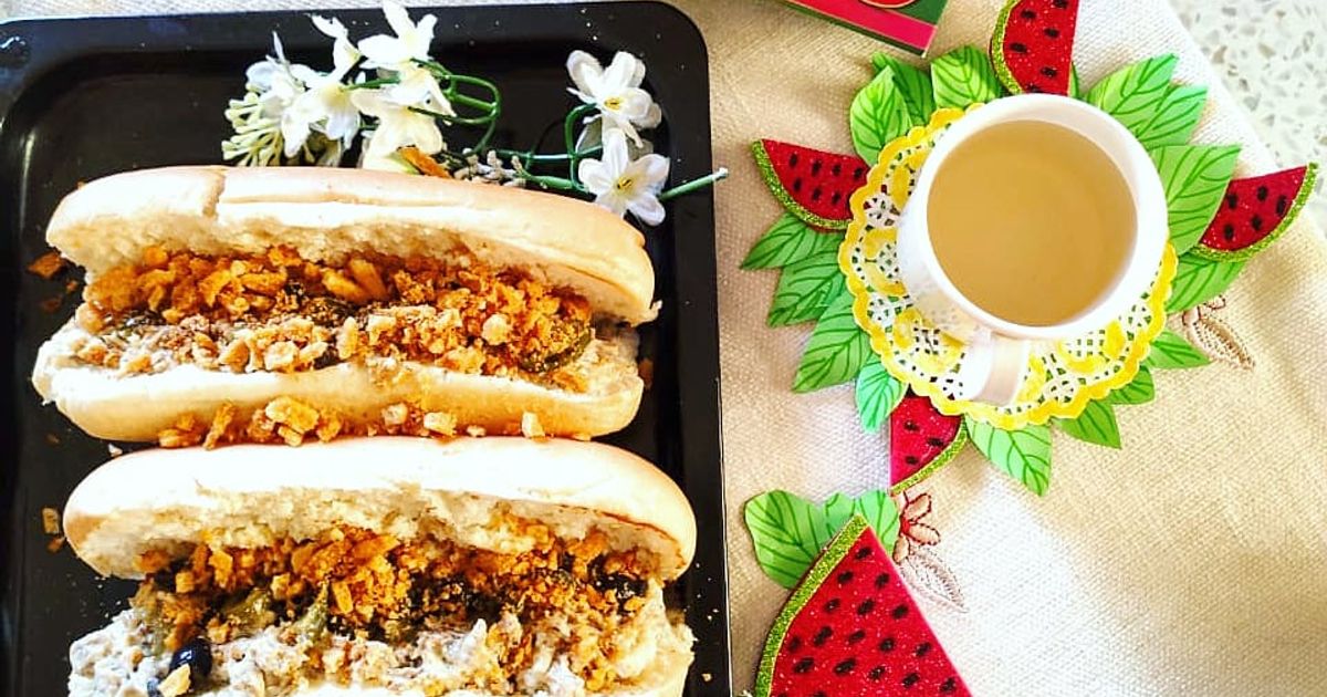 Hunterbeef Sandwich Recipe by Zainab Aftab - Cookpad
