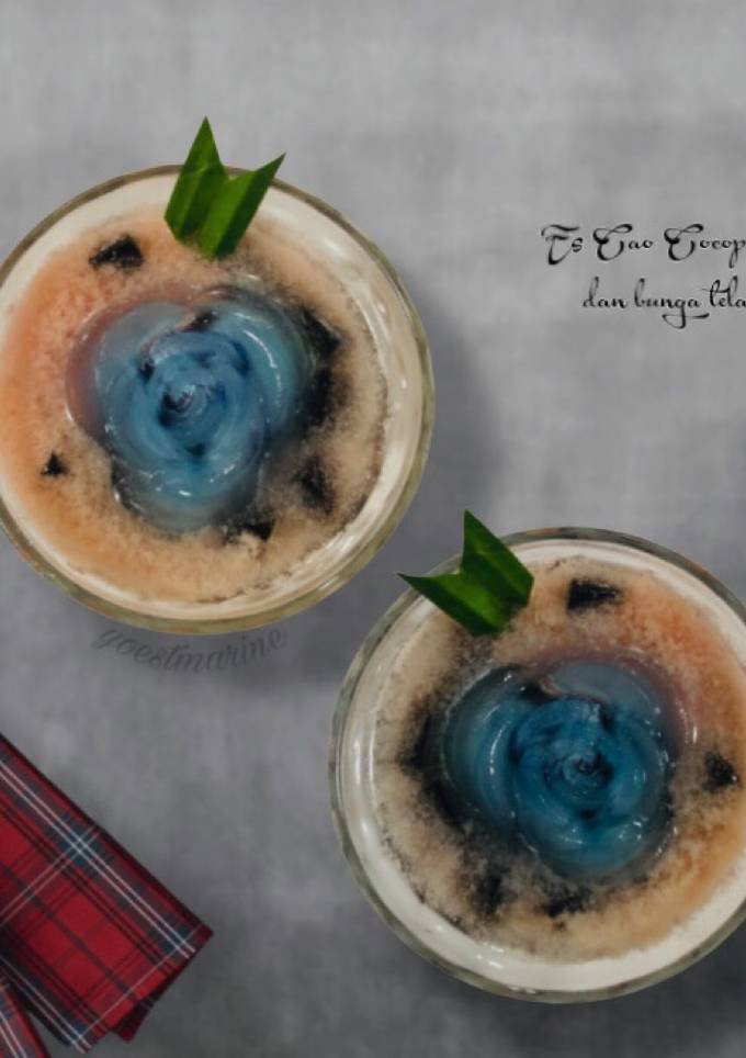 Resep Es Cao Santan Bunga Telang Syrup Cocopandan oleh Yoes - Cookpad