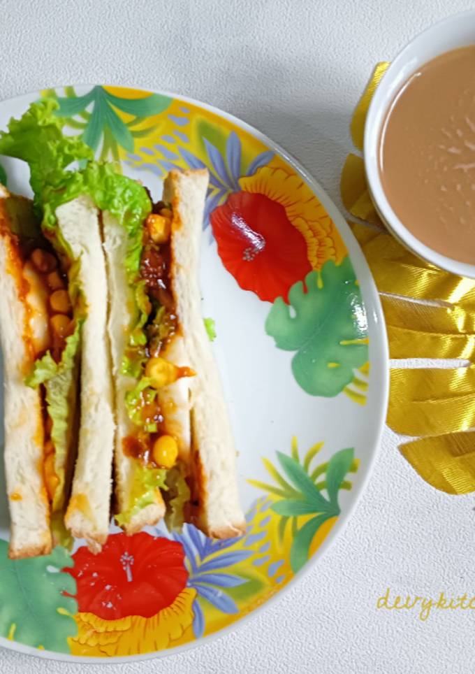 Resep 376. Corn and Beef Bolognese Sandwich oleh Devin - Cookpad