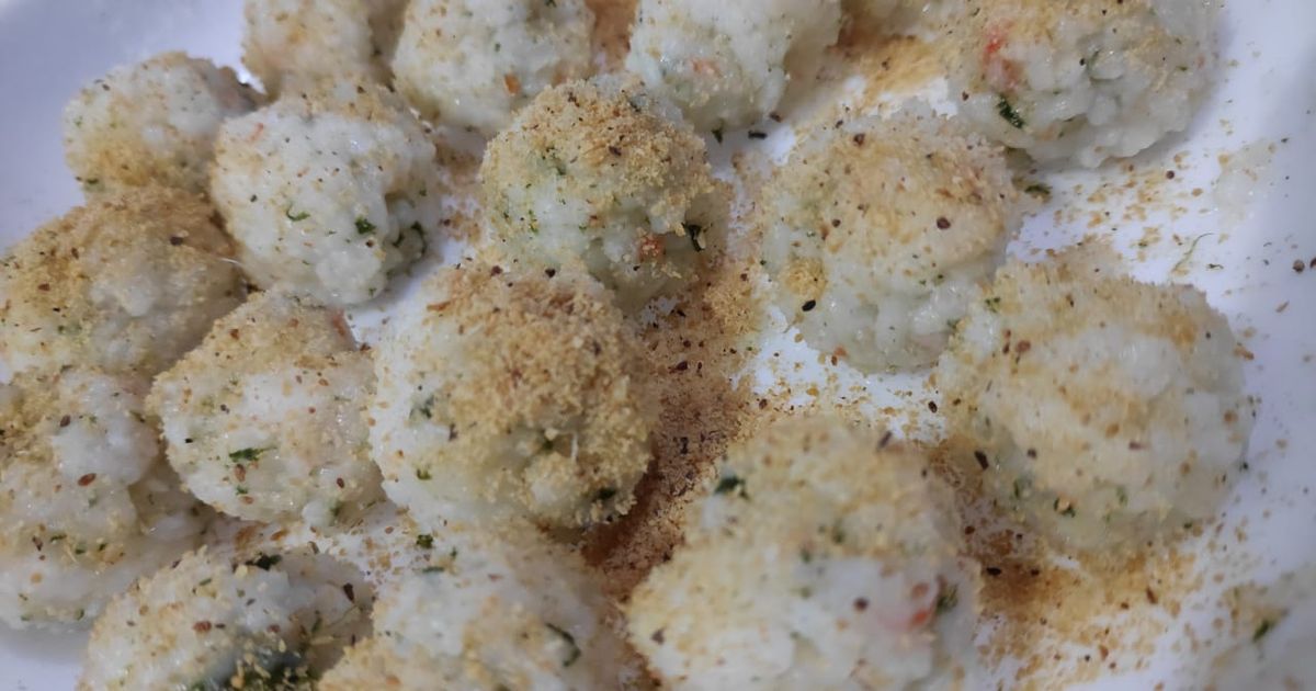 Resep Mpasi 8m+ Bola Bola Nasi oleh sofadiyati ruqiyah - Cookpad