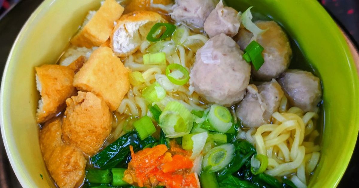 Resep Bakso Kuah Komplit oleh Journal Alya 📖 - Cookpad