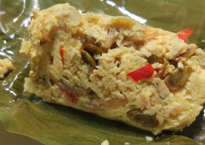 Resep Botok lamtoro,tahu,teri oleh Peni Kuswanti - Cookpad