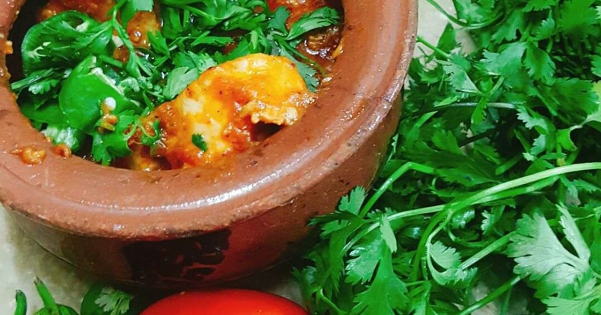 Frontier Chicken Karahi Recipe by Zeenat Yasin - Cookpad