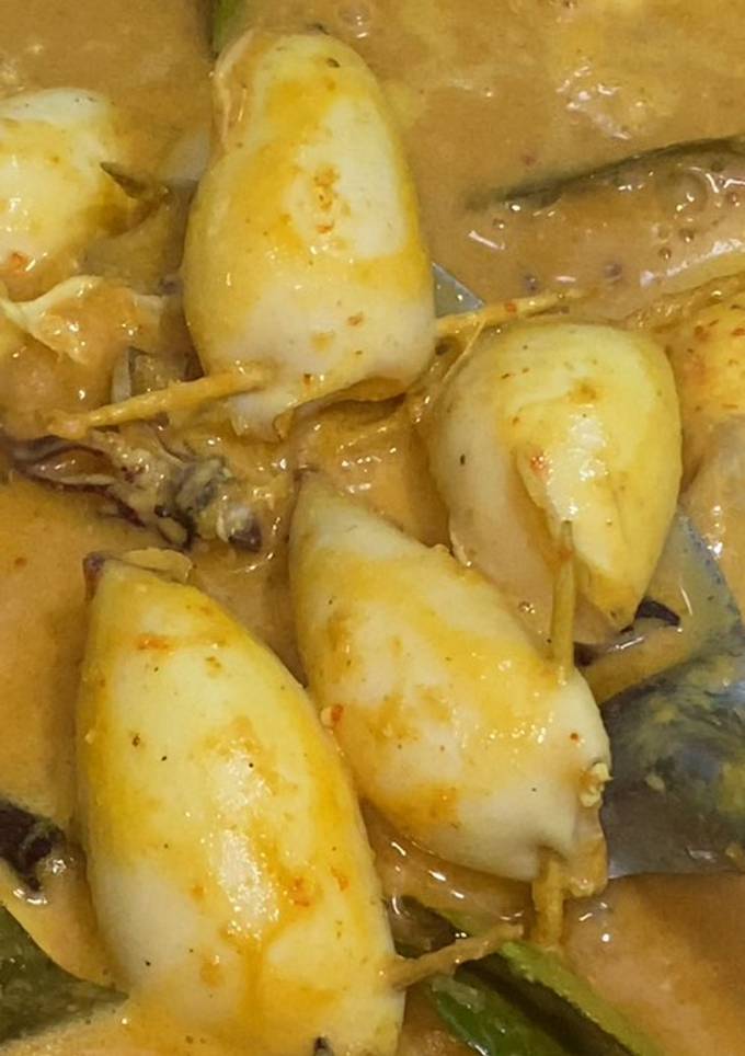 Resep Gulai cumi isi tahu oleh moriza velysia - Cookpad