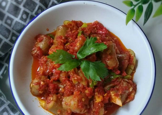 Resep Balado sosis oleh Mama Queen - Cookpad
