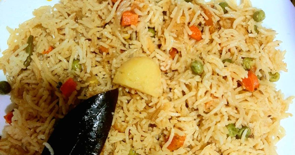 Mix Vegetable Pilao Recipe by Aamna Saad - Cookpad