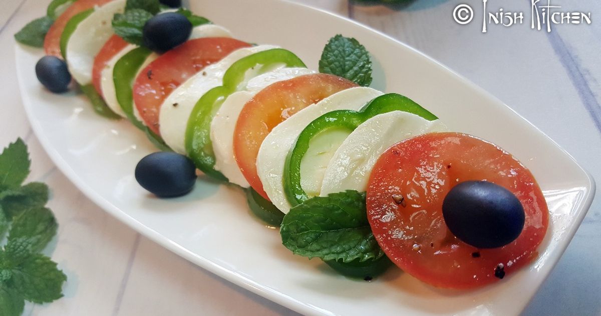 Caprese Salad With Capsicum Recipe by Inish Issac - Cookpad