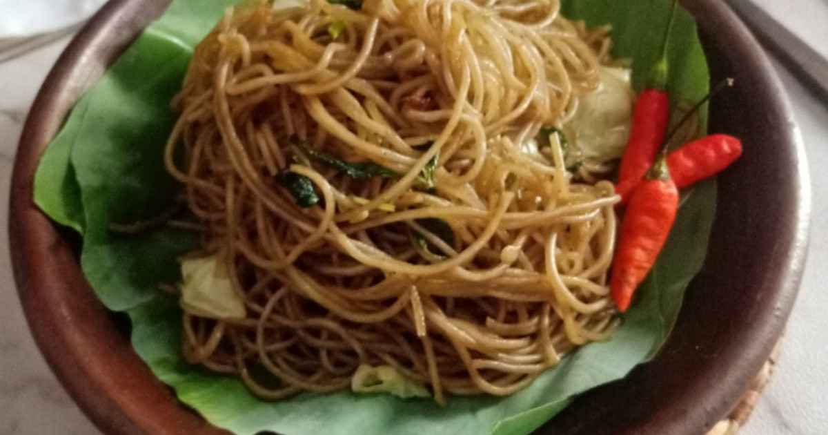 Resep Mie Goreng Lethek oleh Deffi Mom's Ahnaf - Cookpad