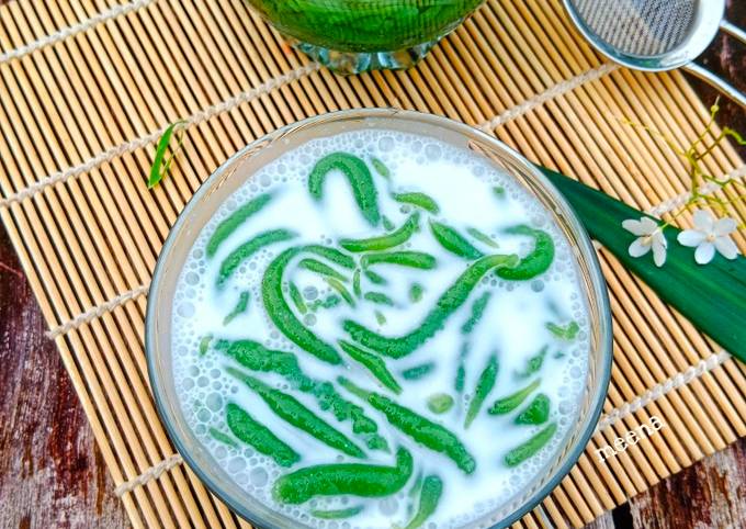 Resep Cendol Pandan (Homemade) oleh Mena Andriana - Cookpad