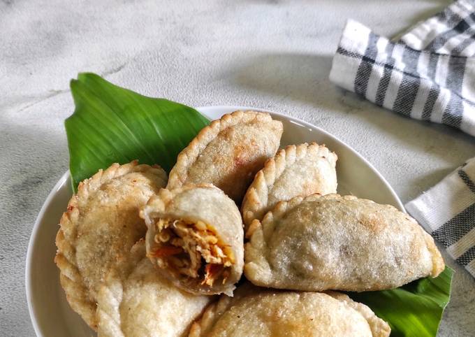 Resep Cireng Isi Ayam Pedas 2 oleh Nur Sabatiana - Cookpad
