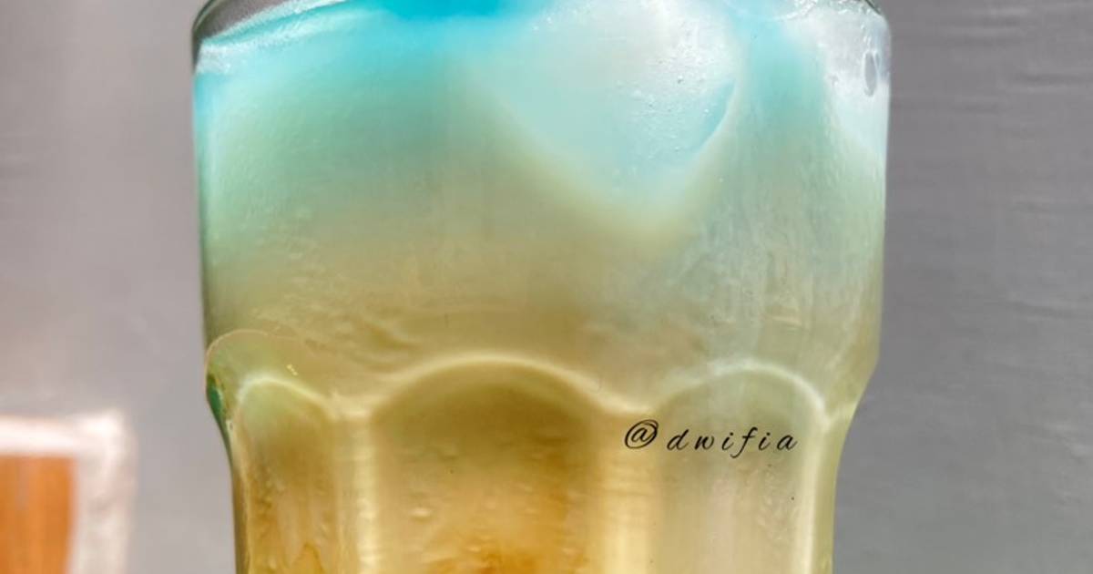 Resep Es kopi Bunga Telang☕️🪻 oleh Dwifia - Cookpad