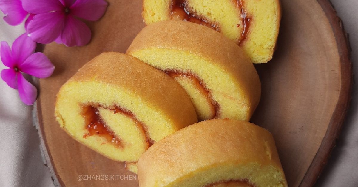Resep Roll Cake Bolu Gulung (Moist + Tips + Tanpa Sp) oleh Mei Yuin ...
