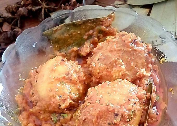 Creamy alu curry Recipe by Pritam Mehta Kothari - Cookpad