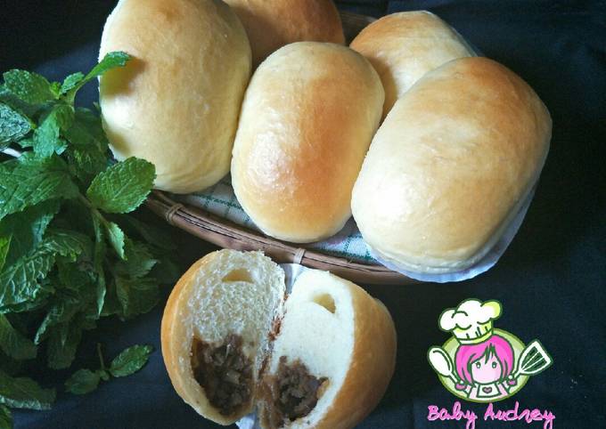 Resep Roti Bakso Sapi oleh Christyanty Alfantri - Cookpad