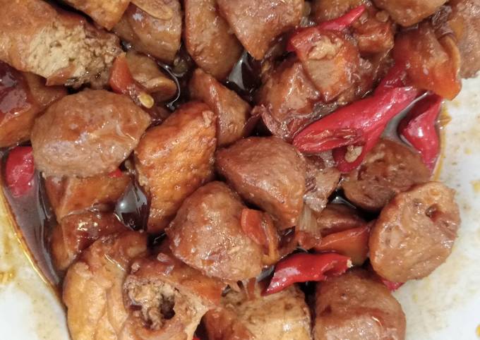 Resep Sambal goreng pentol baso tahu oleh Muhsonah Hamid - Cookpad