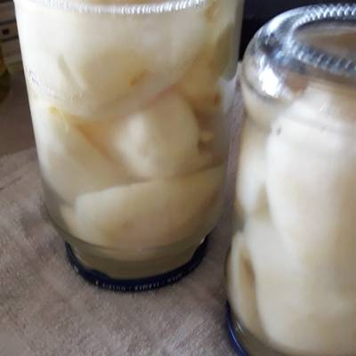 Peras en almíbar para conserva Receta de Gablihuen - Cookpad