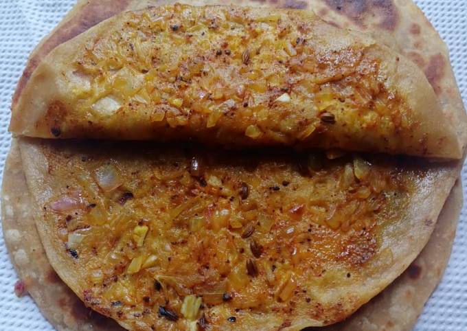 प्याज का अचारी पराठा (pyaz ki achari paratha recipe in Hindi) रेसिपी ...