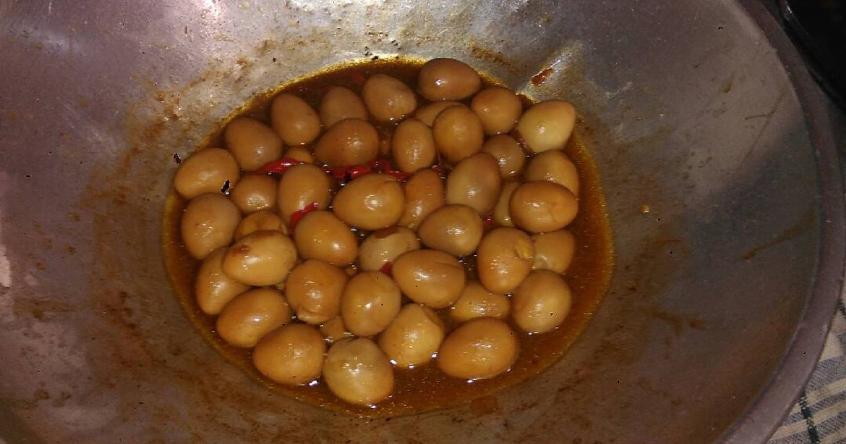 Resep Telor Puyuh Bumbu Kecap Praktis oleh Chef Fien - Cookpad