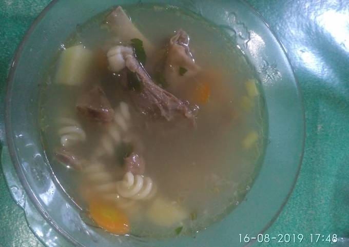 Resep Sop iga dan daging sapi banjar non msg oleh HIDA MULIYANA - Cookpad