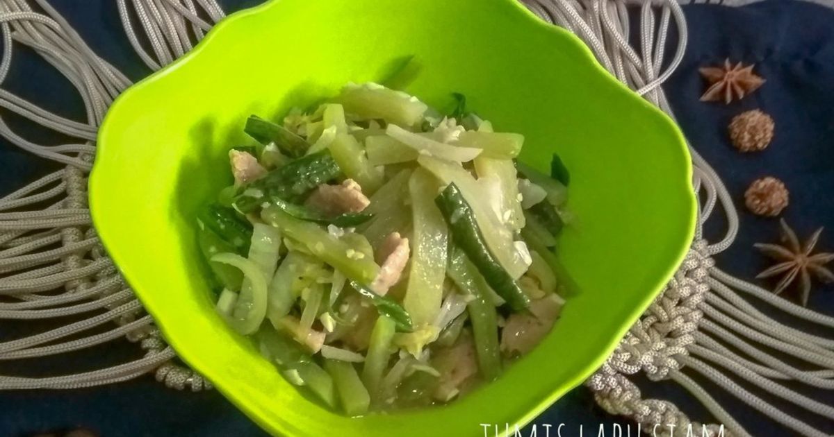 Resep Tumis Labu Siam Ijo Royo Royo oleh Arni Munawati - Cookpad