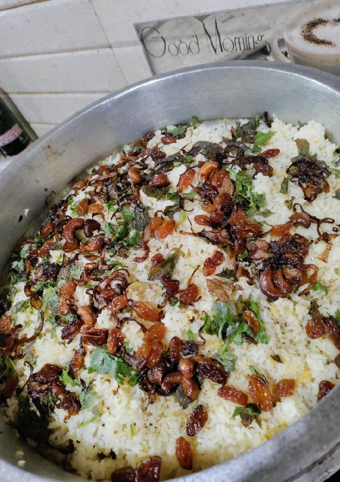 Kerala Fish Biryani Recipe by Gopika - Cookpad