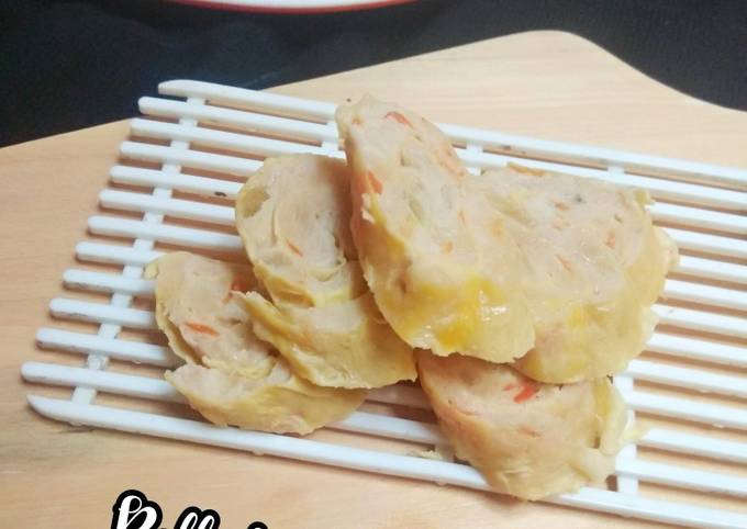 Resep Rollade ayam oleh finanzi raizah - Cookpad