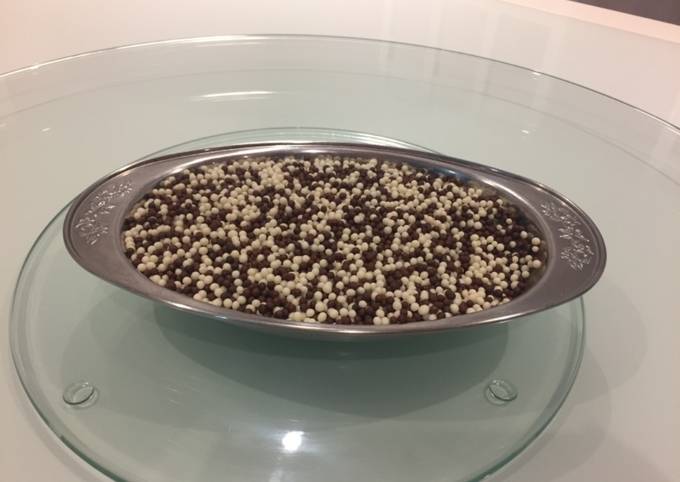 Brigadeiro Chocoball de colher Receita por Marcia Znalizione Bouard ...