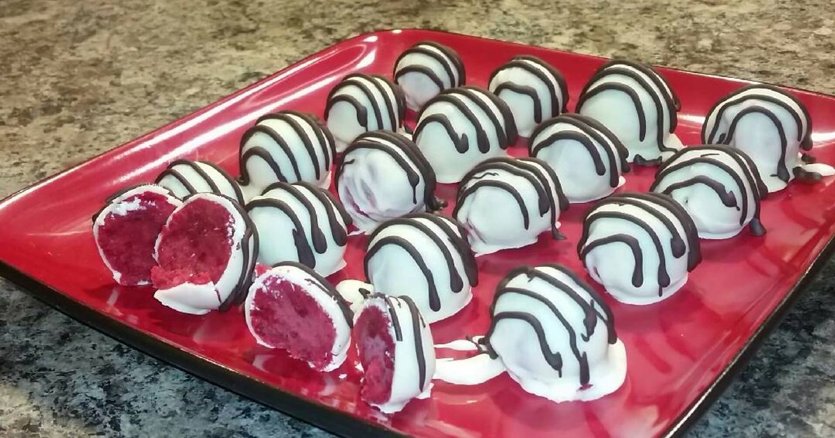 Red Velvet Truffle Balls Recipe By Ray Mack's Kitchen & Grill