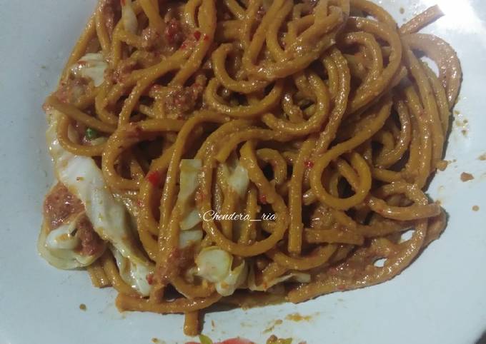 Resep Mie Bumbu Pecal oleh Chendera Ria Lim - Cookpad