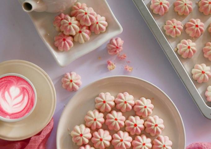 Resep Kue Bangkit Susu oleh shofisquenta - Cookpad